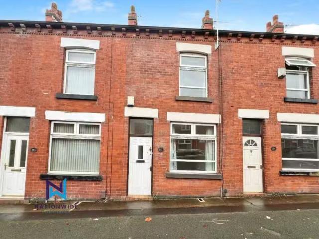 Charming 2 bedroom terraced house for rent in Hatfield Road, B.