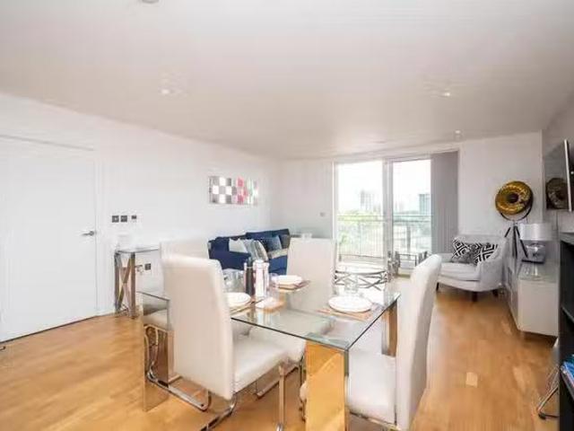 For Rent! 2 BR Carriage Way