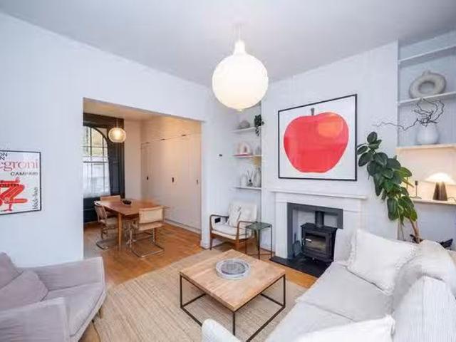 Just in! 2 BR College Cross