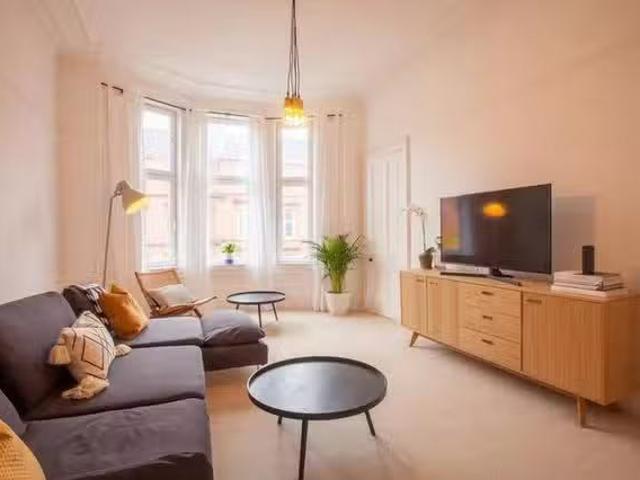 For Rent! 2 BR Great Western Road