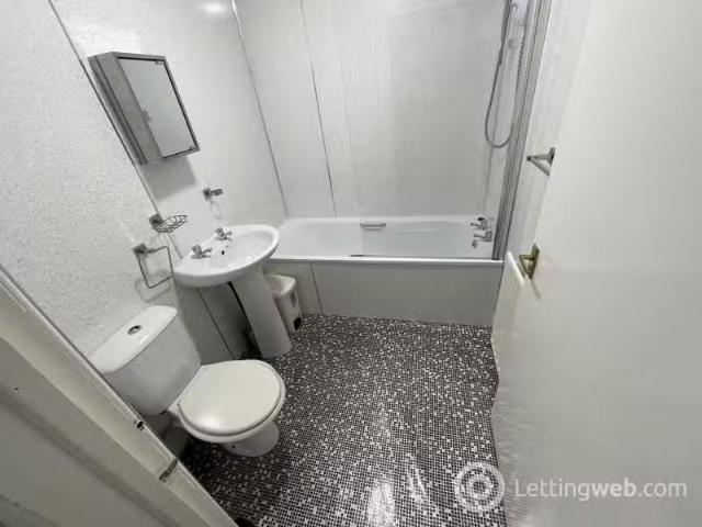 Cheap 2 BR Property to rent in 15 Exchange Street, Dundee, DD1.