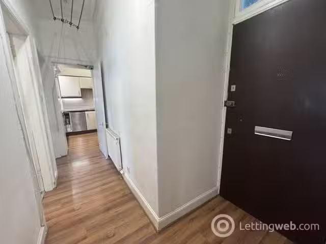 Cozy 2 BR Property to rent in 16 Glen Street, Edinburgh, EH3