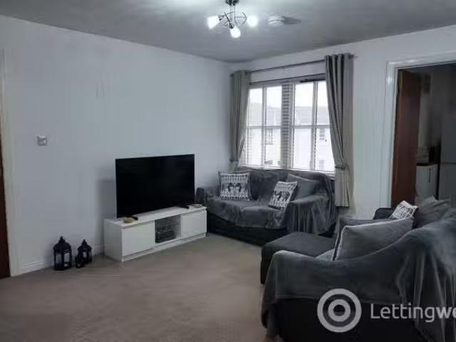 For Rent! 2 BR Property to rent in 29 Broadstraik Avenue, Elri.