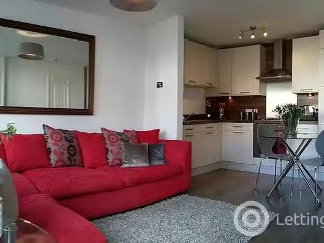 Cheap 2 BR Property to rent in Bellfield View, Kingswells, AB15