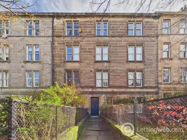 Nice 2 BR Property to rent in Gladstone Terrace, Meadows, Edin.