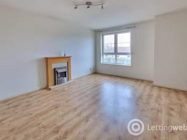 Unique 2 BR Property to rent in Eday Road, Hazlehead, Aberdeen.