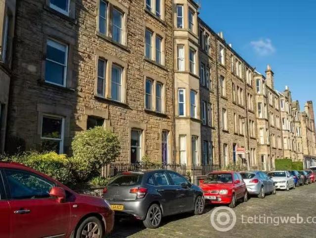 Deal! 2 BR Property to rent in Merchiston Grove, Edinburgh, EH11