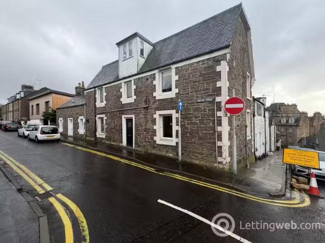 Deal! 2 BR Property to rent in Millar Street Crieff