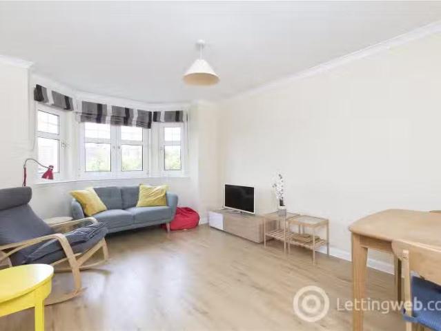 Nice 2 BR Property to rent in Springfield Street, Edinburgh, EH6
