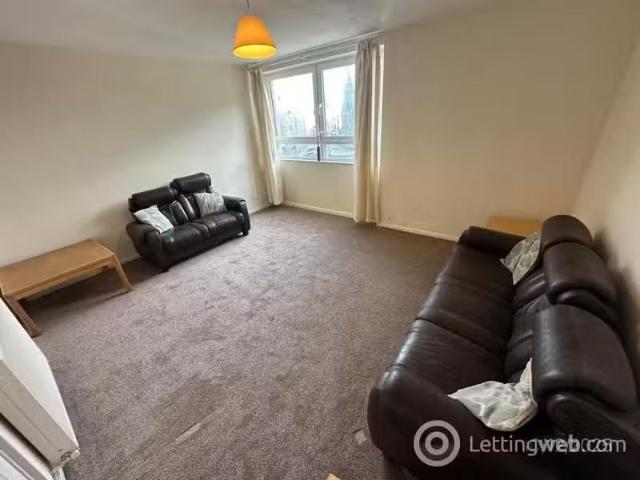 Unique 2 BR Property to rent in Summer Street, Aberdeen, Aberd.