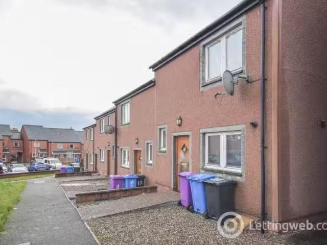 Just in! 2 BR Property to rent in Park Terrace, Kirriemuir, An.