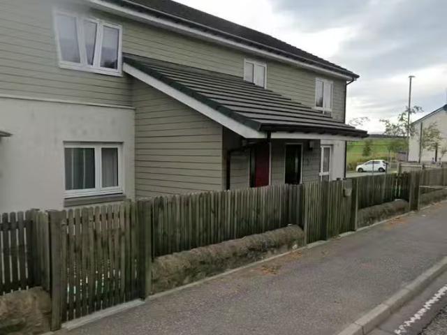 Cheap 2 BR Property to rent in Pickletillum Inn, Pickletillum.