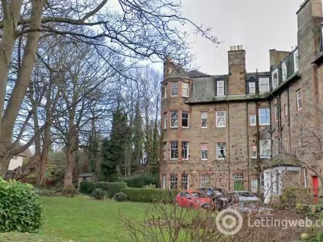 Nice 2 BR Property to rent in Roseburn Terrace, Roseburn, Edin.