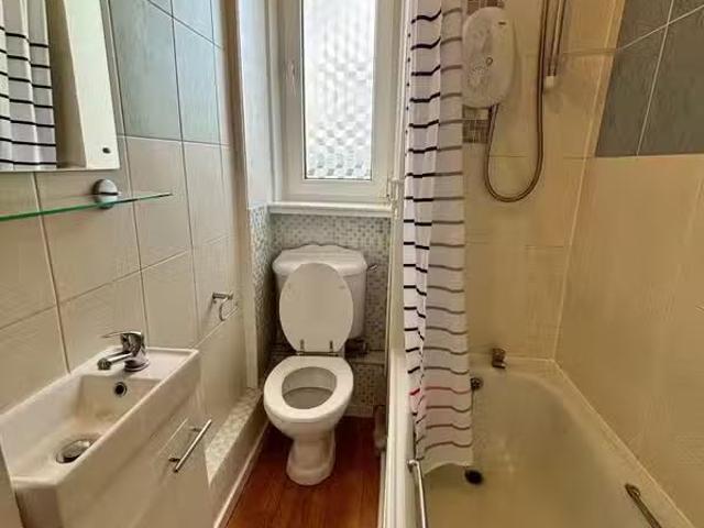 New 2 BR Property to rent in Reid Street, Dunfermline, KY12 7EE