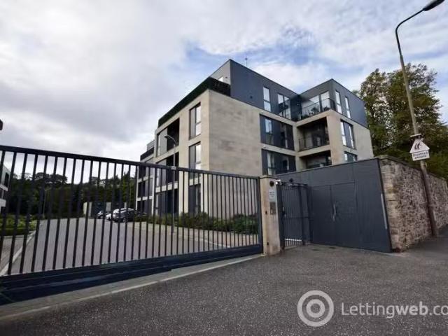 Deal! 2 BR Property to rent in Whitehouse Loan Edinburgh