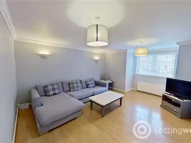 Just in! 2 BR Property to rent in Tower Street, Edinburgh, Mid.