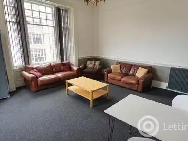 Rental! 2 BR Property to rent in Union Street, City Centre, Ab.