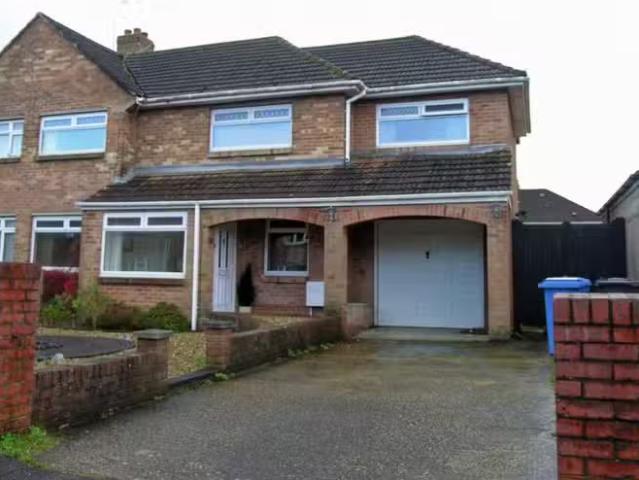 Cozy 3 BA 5 bedroom house for rent in 5 bedroom Detached House.