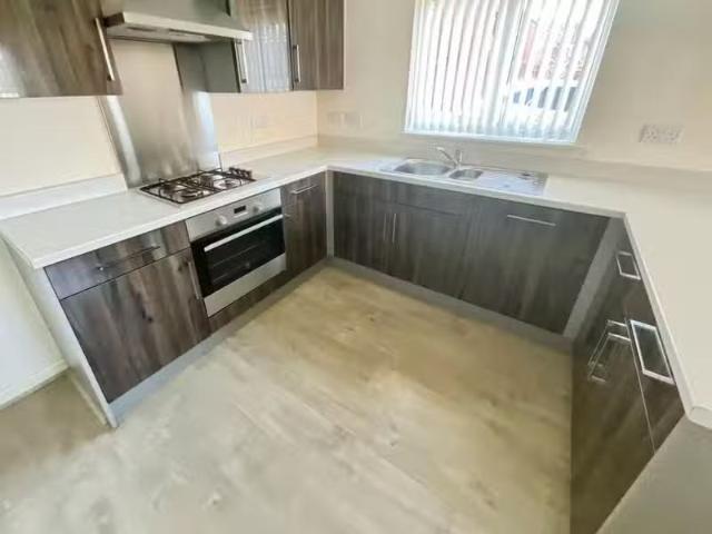 Nice 3 bedroom detached house for rent in Hambledon Mill Park.