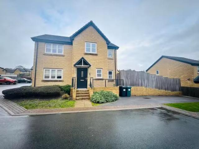 Rental! 3 bedroom detached house for rent in Valley Meadow, De.