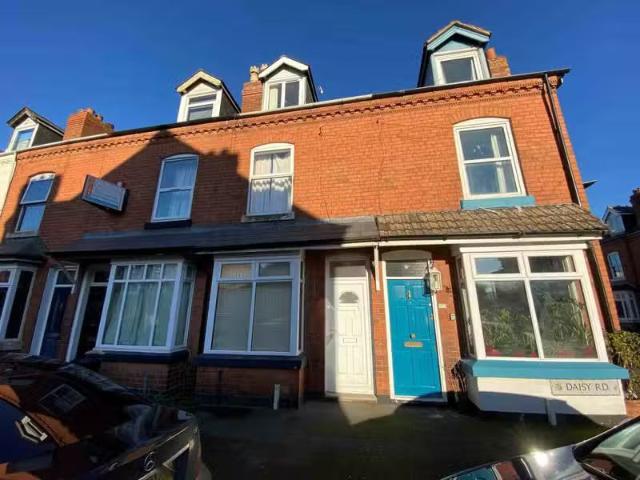 Cozy 3 bedroom house for rent in Daisy Road, Edgbaston, B16