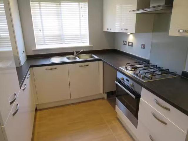Charming 3 bedroom semi detached house for rent in Mafeking Ro.