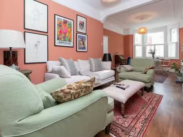 Nice 3 BR Gaskarth Road