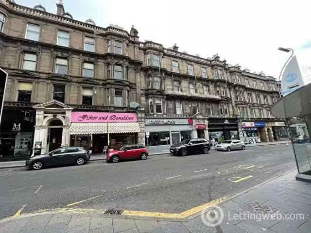 Cheap 3 BR Property to rent in 20 Whiteall Street, Dundee, DD1.