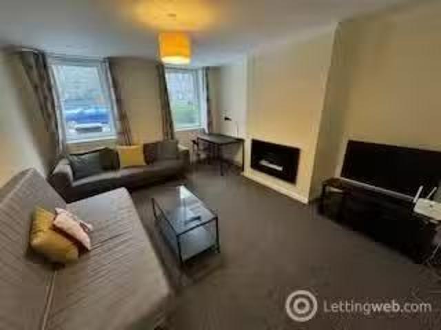 Rental! 3 BR Property to rent in 54 Kincorth Crescent
