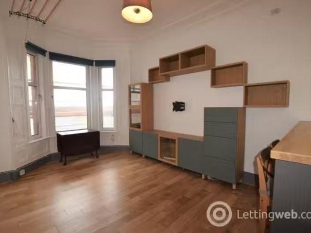 Rental! 3 BR Property to rent in Gilmore Place, Bruntsfield, E.