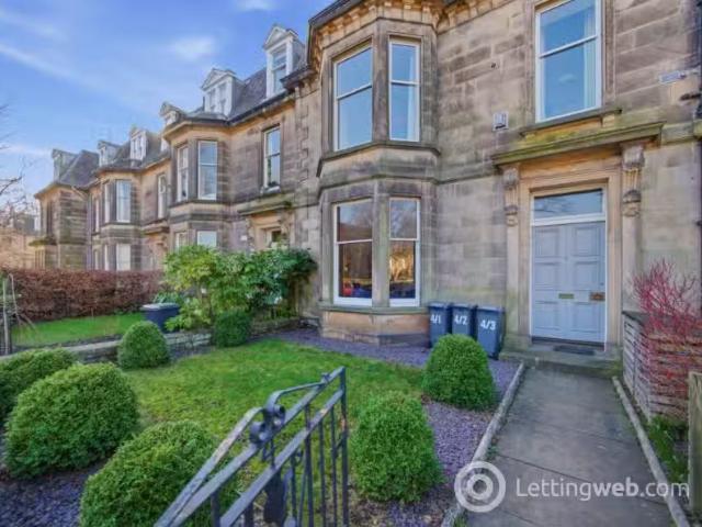 Cheap 3 BR Property to rent in Greenhill Place, Edinburgh, Mid.