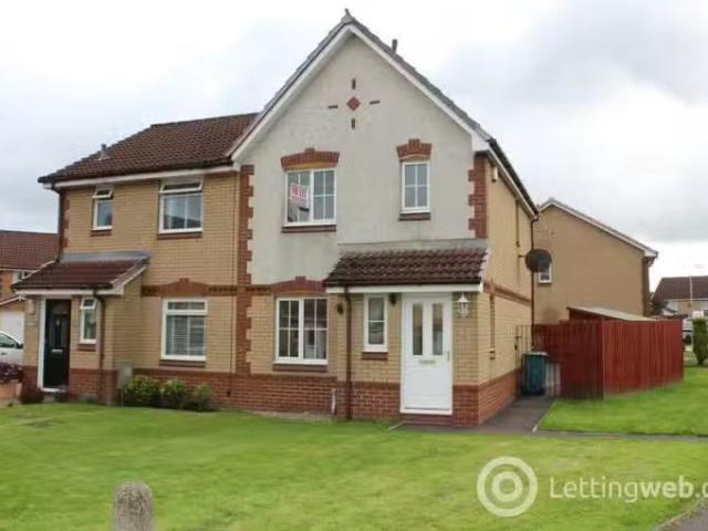 For Rent! 3 BR Property to rent in Elm Drive,, Chapelhall, ML.