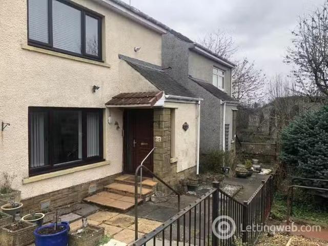 Cheap 3 BR Property to rent in Laurencecroft Road, Stirling To.