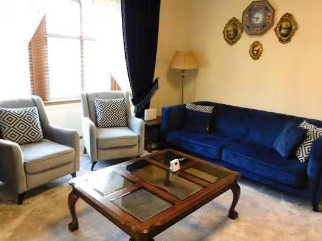 Charming 3 BR Sunnyside Drive