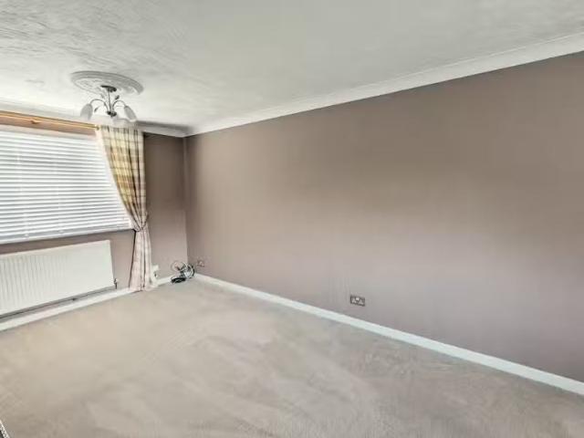 Just in! Earlesfield Lane, GRANTHAM