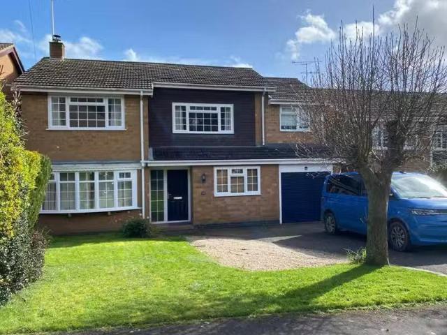Cheap House for rent in 35 York Close, Market Bosworth, Nuneat.