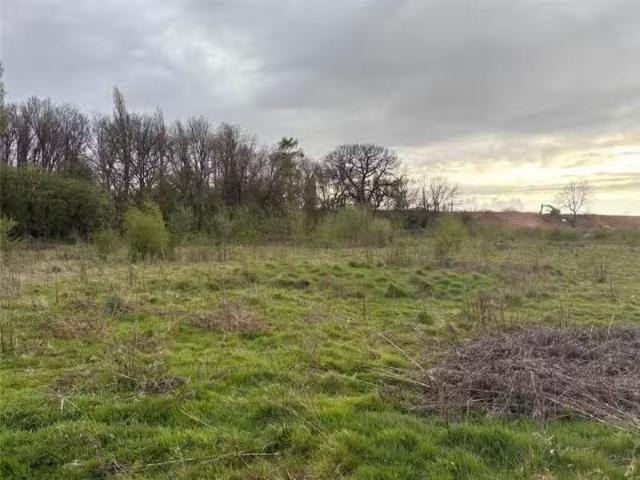 Cheap Land to lease in Gilson Drive, Coleshill, Birmingham, Wa.