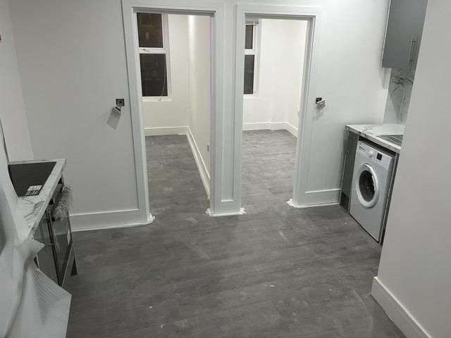 Cheap Newly Done 2 Bed Flat! Hurry Hurry