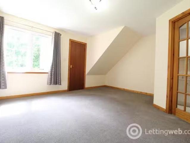 Rental! Property to rent in Broadstraik Avenue, Ground Floor.