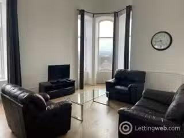 Cheap Property to rent in Castle Terrace, City Centre, Aberdee.