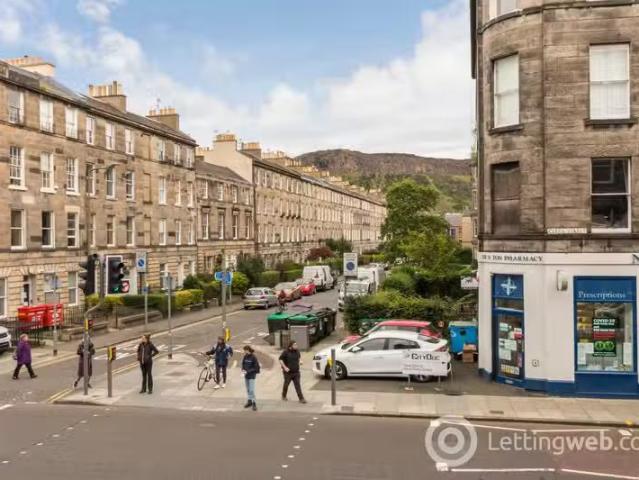 Just in! Property to rent in Clerk Street, Newington, Edinburg.