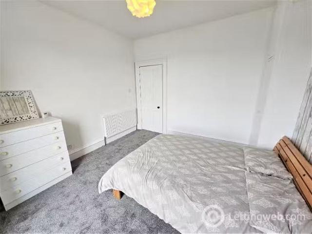 Cheap Property to rent in Elmbank Terrace, Kittybrewster, Aber.
