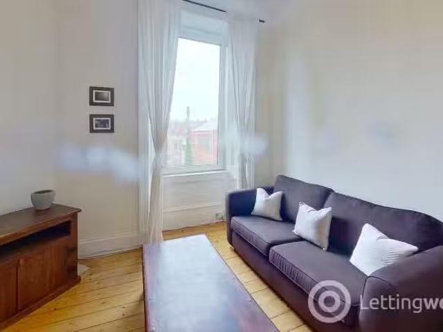 Charming Property to rent in Iona Street, Edinburgh, EH6
