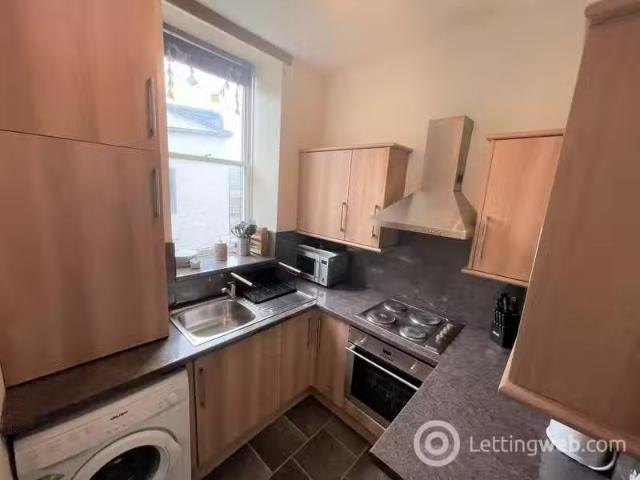 Charming Property to rent in King Street, City Centre, Aberdee.