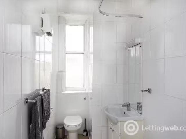 Charming Property to rent in Leith Walk, Leith Walk, Edinburgh.