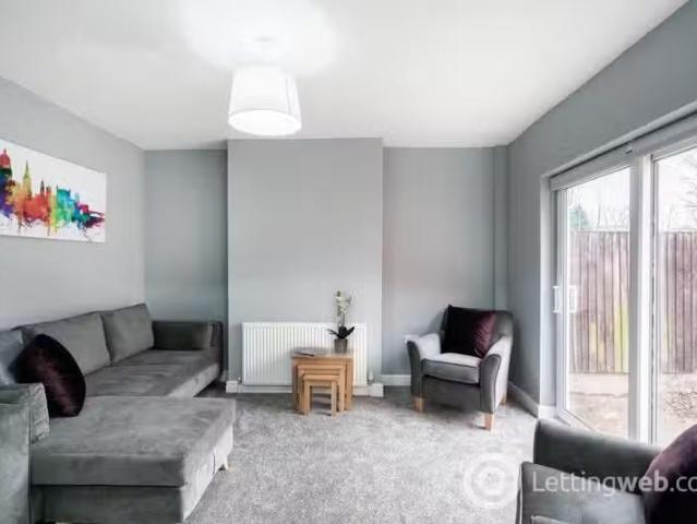 Cozy Property to rent in Queens Road, Beeston, Nottingham, NG9.