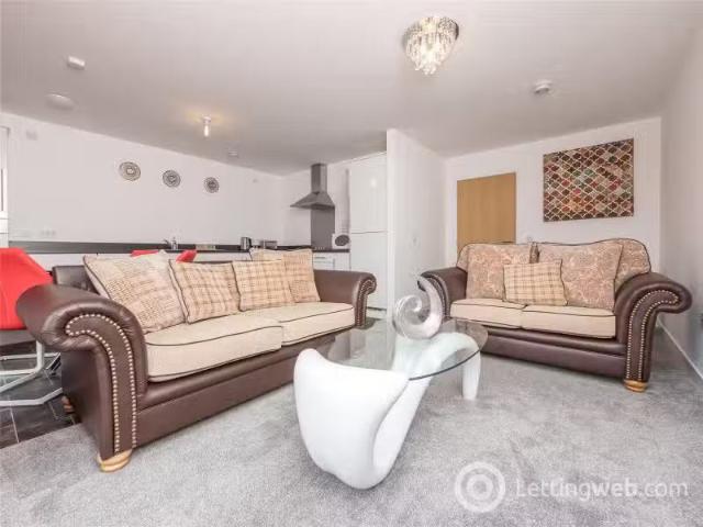 Nice Property to rent in Stanley Place, Edinburgh, EH7