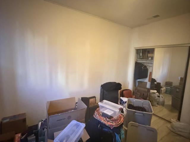 Cheap rooms in Van Nuys