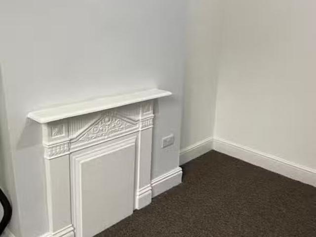 Cozy Studio flat for rent in Gillott Road, Birmingham, B16 9LL.