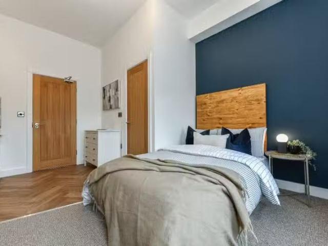 Cheap Studio flat for rent in Studio 1, 978 London Road, Derby.